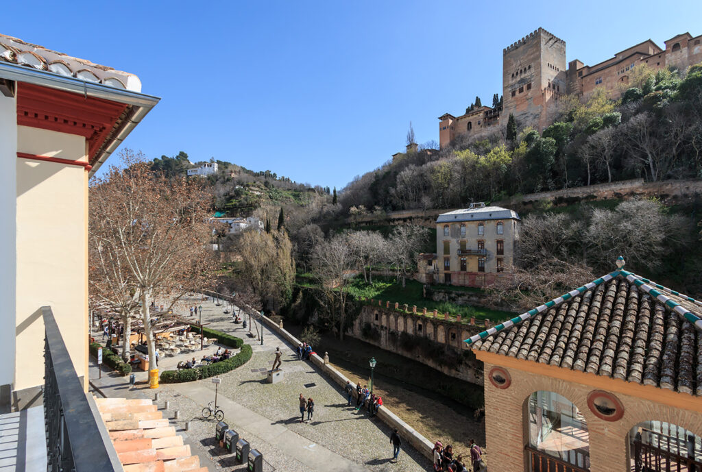 Un paseo por Bibo Suites Oro del Darro • BIBO SUITES